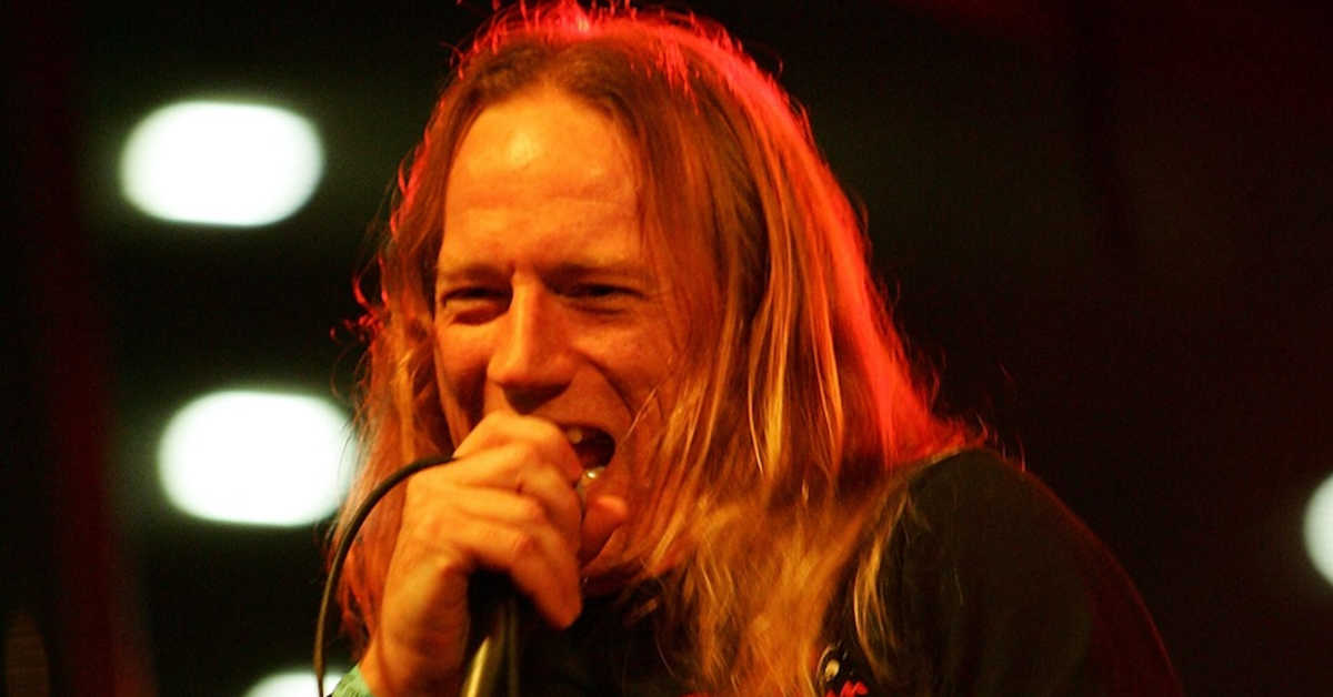 Watch Dangerous Toys' Jason McMaster sing Armored Saint classics in ...